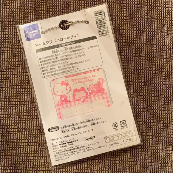 Hello Kitty | Accessories | Hello Kitty Name Tag Id Holder Case From ...